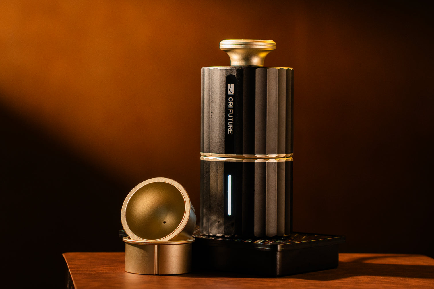 Transform your ice block into perfect shapes.